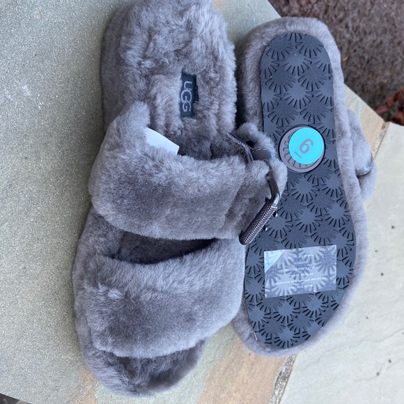 UGG | Shoes | New Ugg Fuzz Yeah Genuine Shearling Slide Slipper Us 6 ...